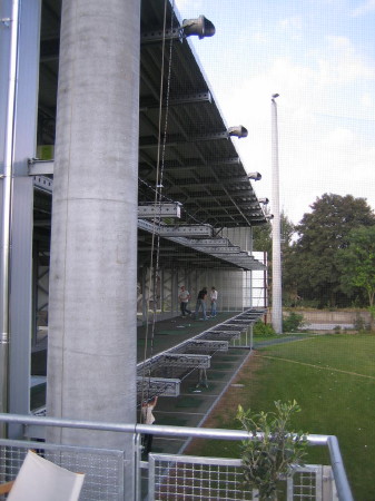 Wintertraining bei Golf Lounge – Die Driving Range an den Elbbrücken ...